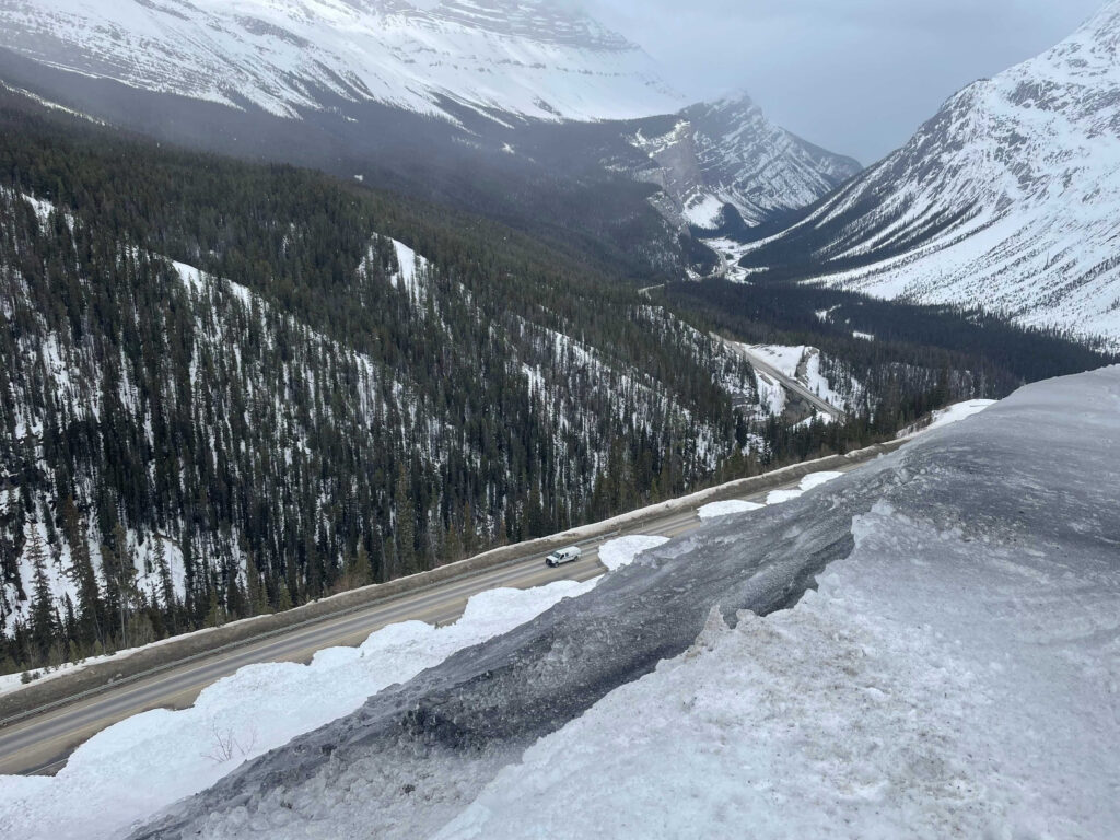 Icefields Parkway reopened after avalanche work - News