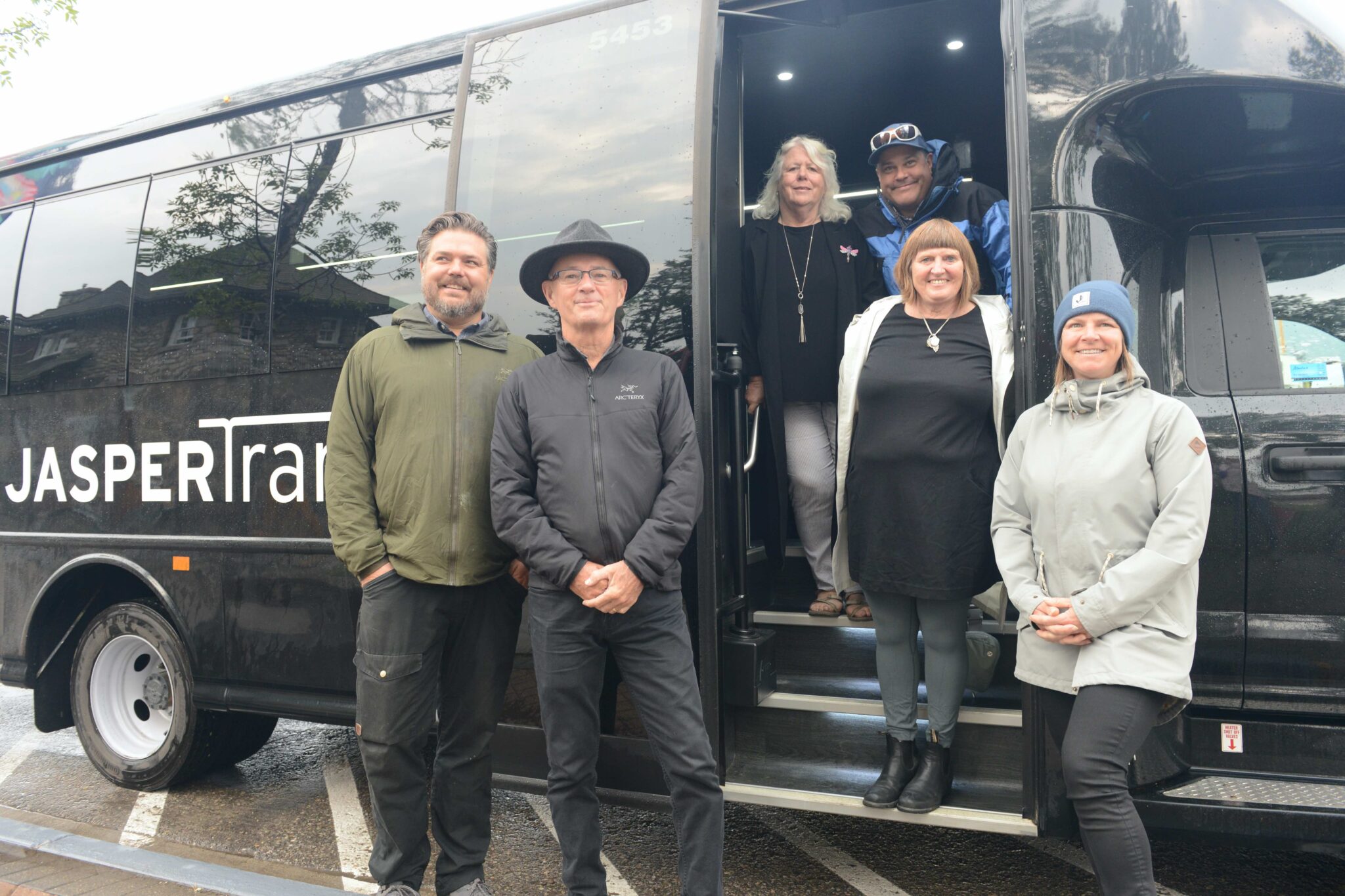 Forget Bachelor drama, tune in to Transit talk! - News