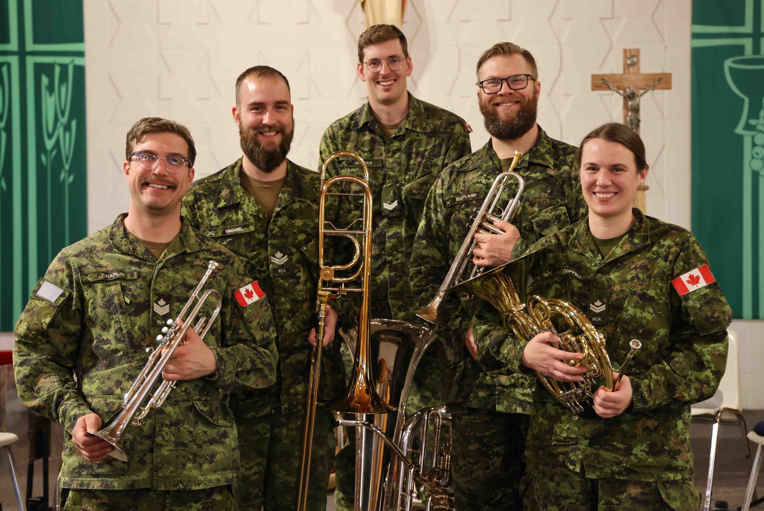 Royal Canadian Artillery Band marching into town - News