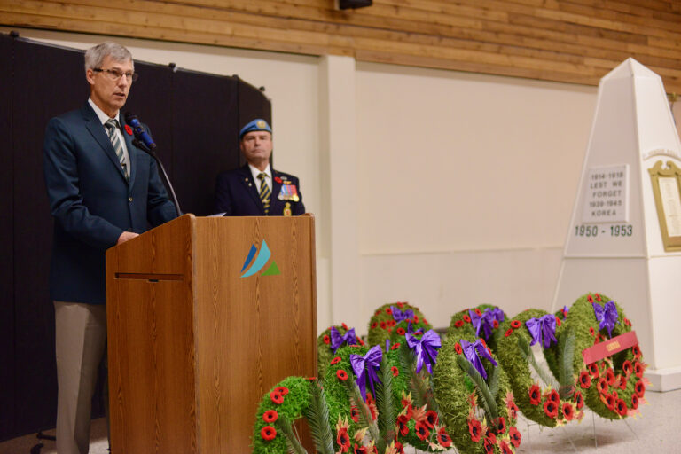 Jasper Remembers: Hundreds turn out for Remembrance Day ceremonies - News