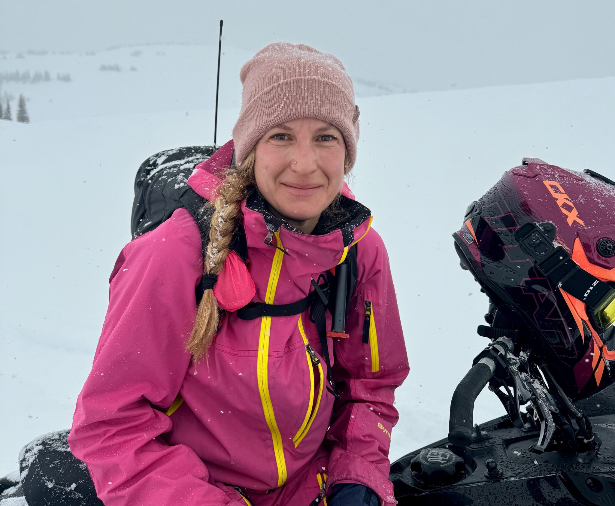 Jasper sledder dug out of avalanche - News