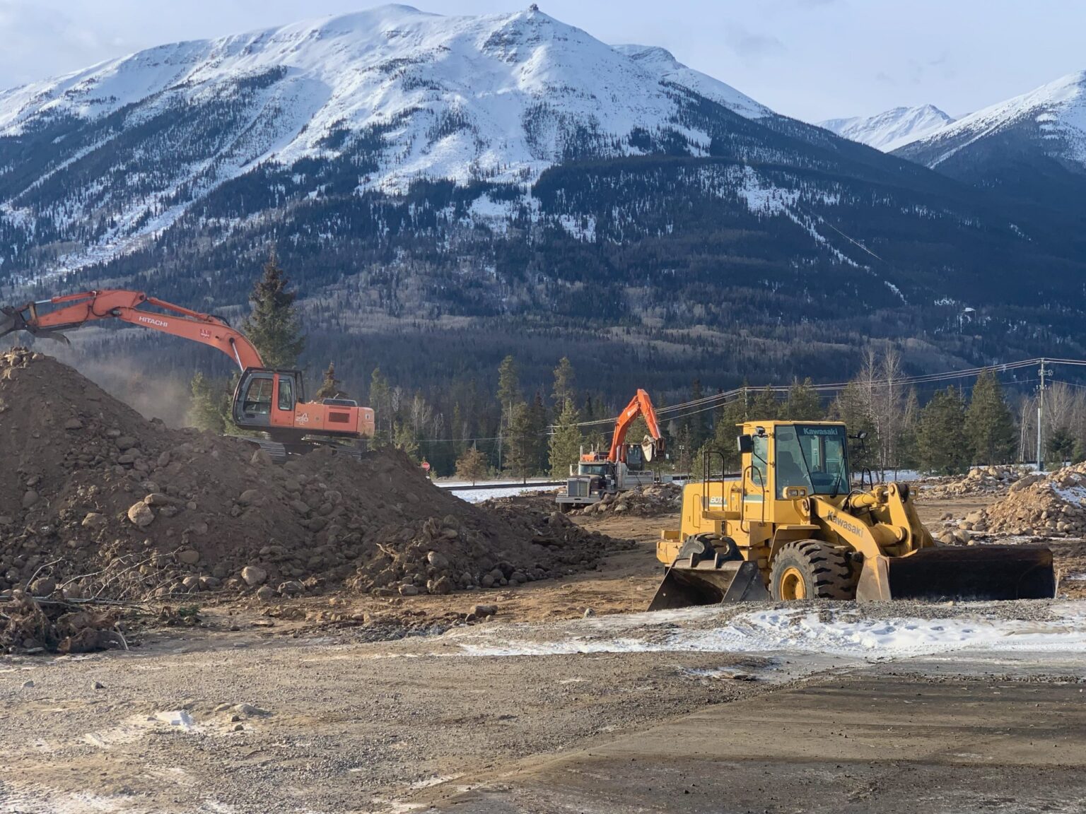Province commits $112M for 250 interim housing units in Jasper - News