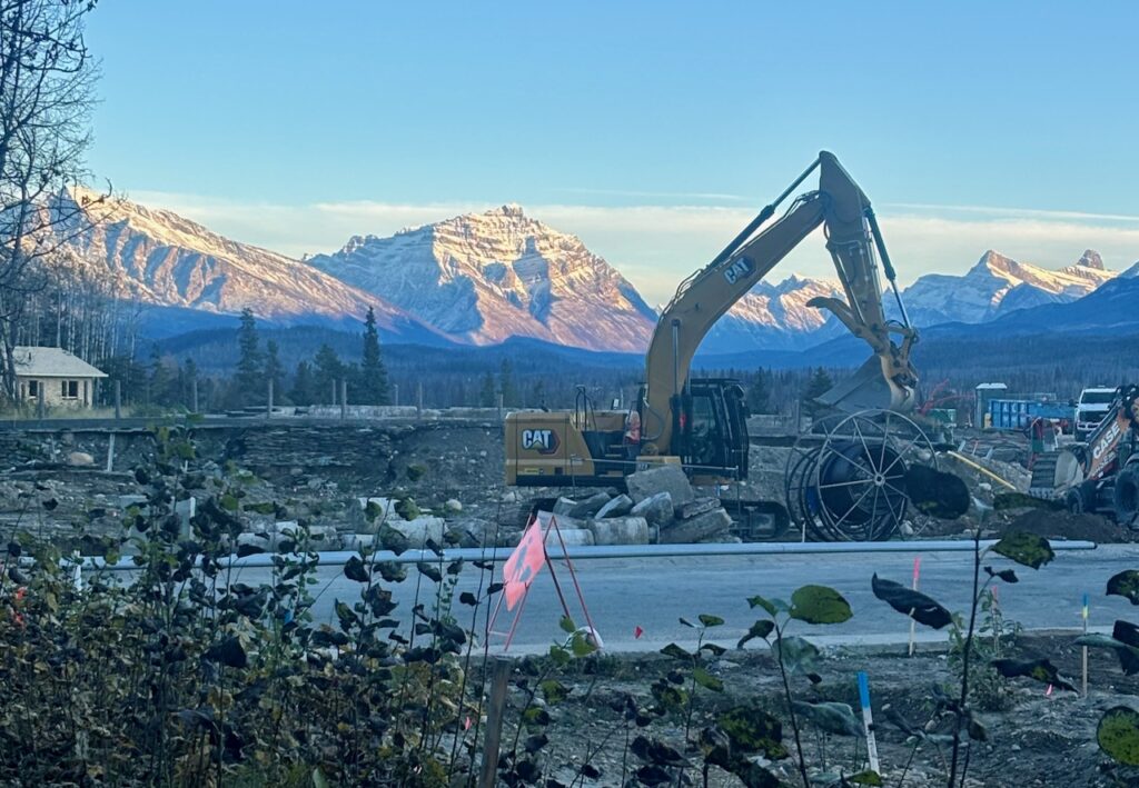 Province commits $112M for 250 interim housing units in Jasper - News